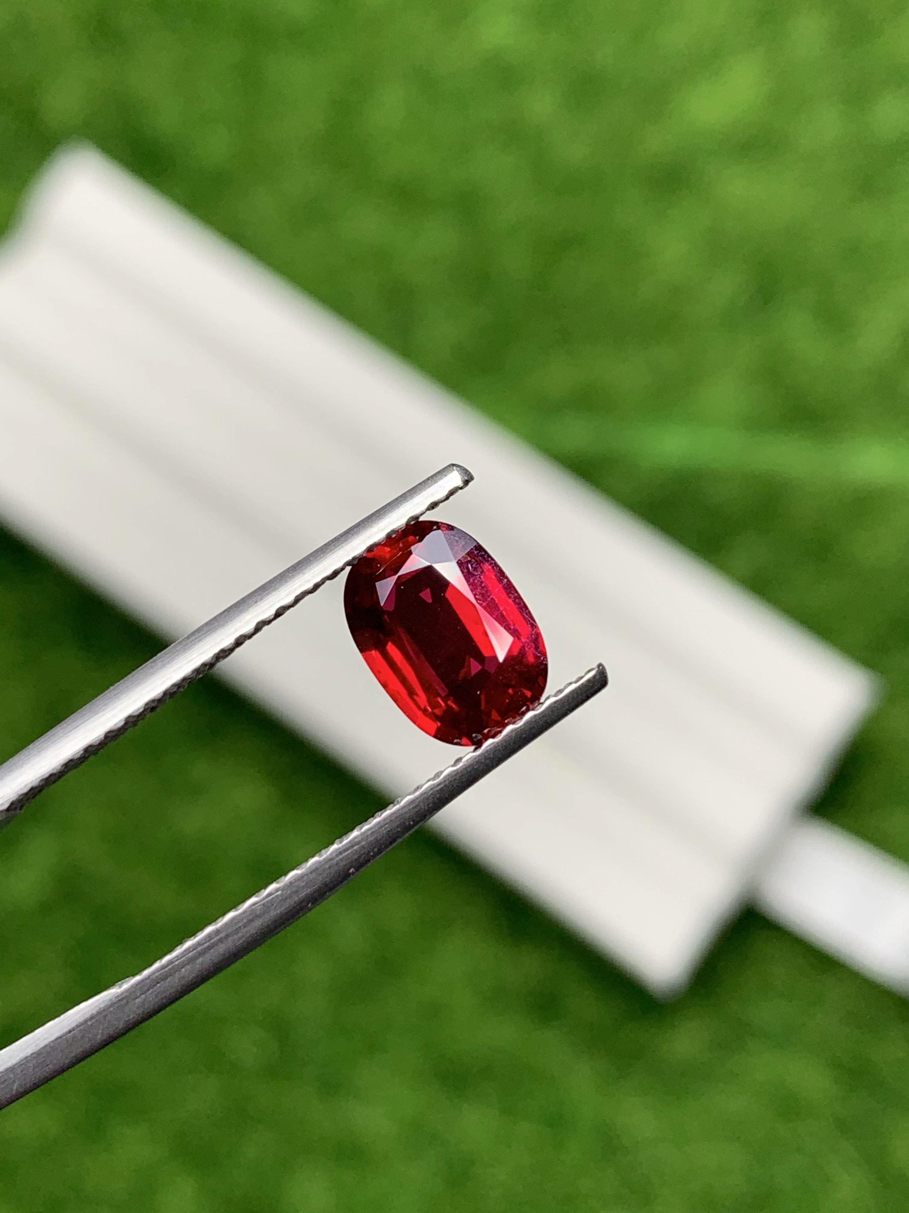 Mozambique Ruby 1.57ct - 8x6mm (D3-52)