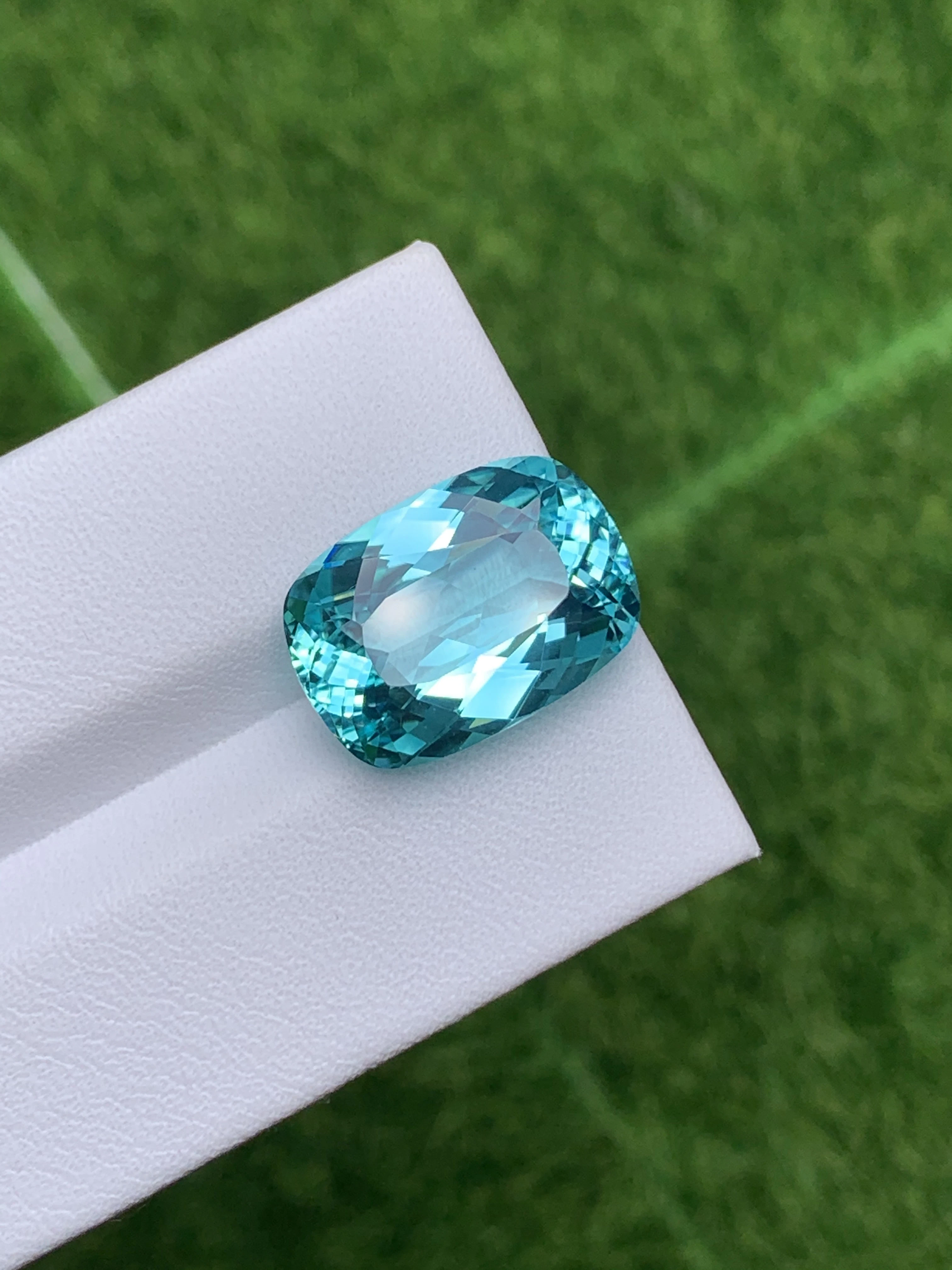 Neon Blue Paraiba Tourmaline 9.32ct (PA0488)