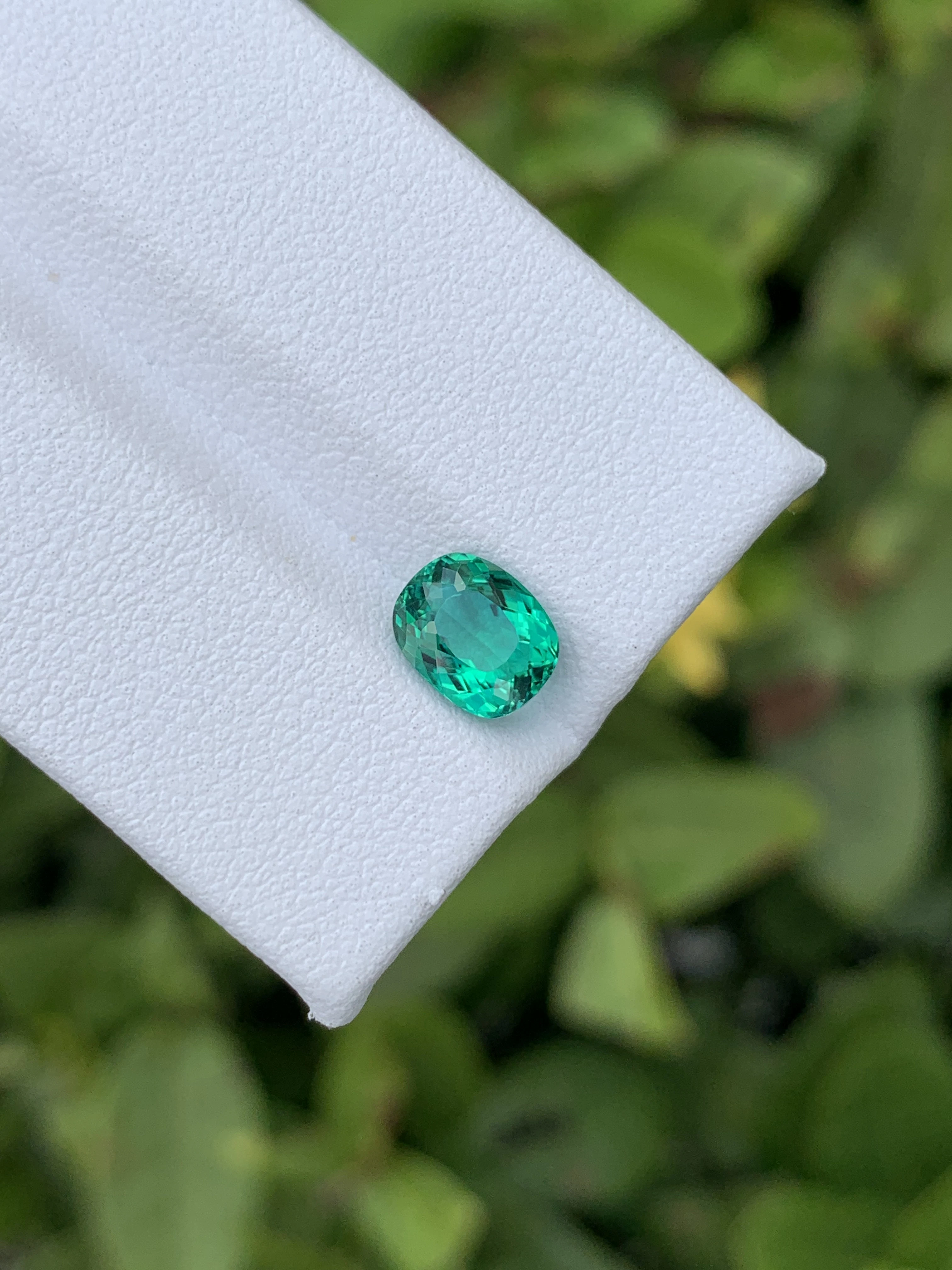 Neon Green Paraiba Tourmaline 1.30ct (PA0933)