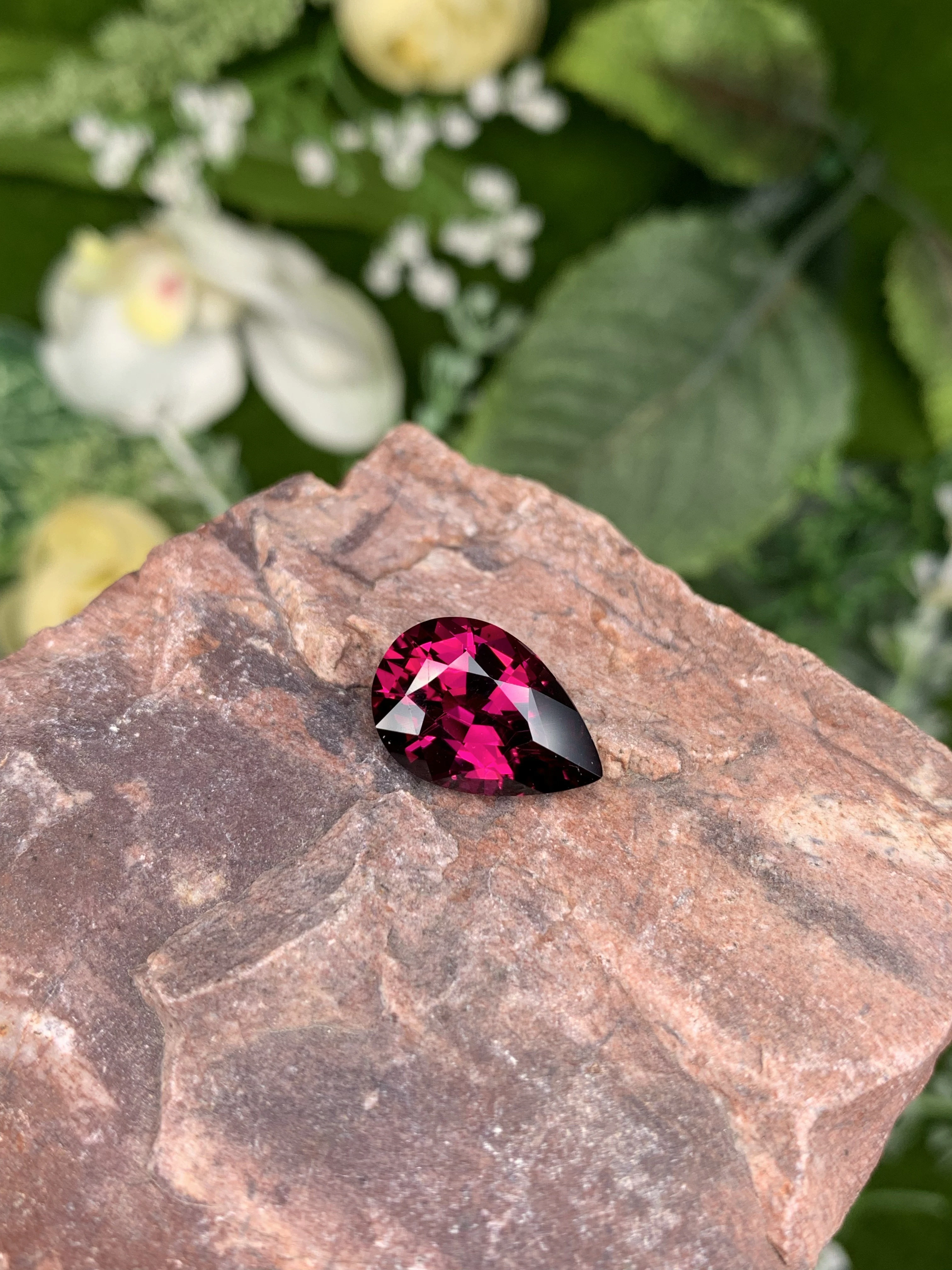 Rhodolite 7.24ct (RD0071)