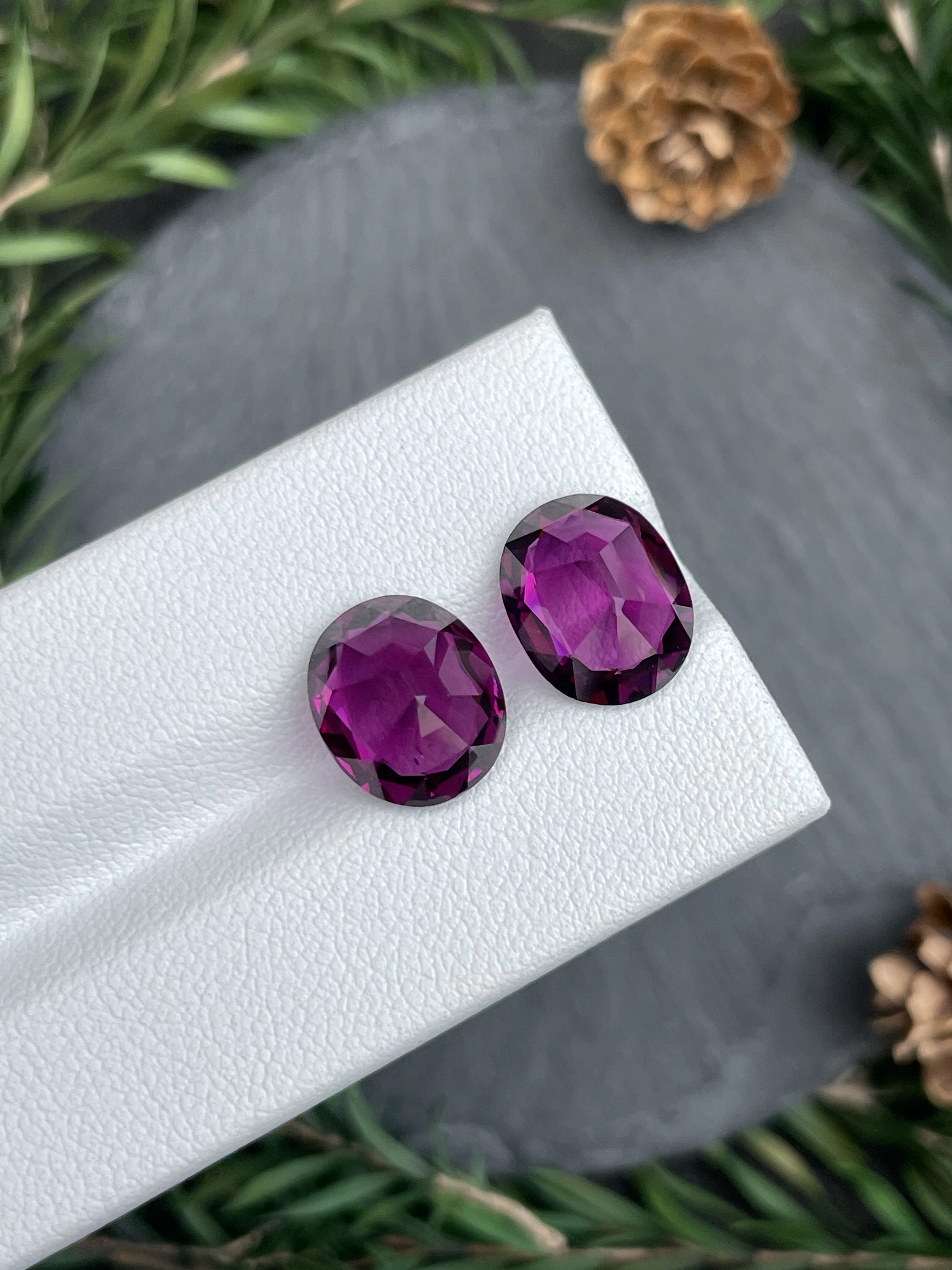 Umbalite 11.24ct - 12x10mm Pair (RD0284)