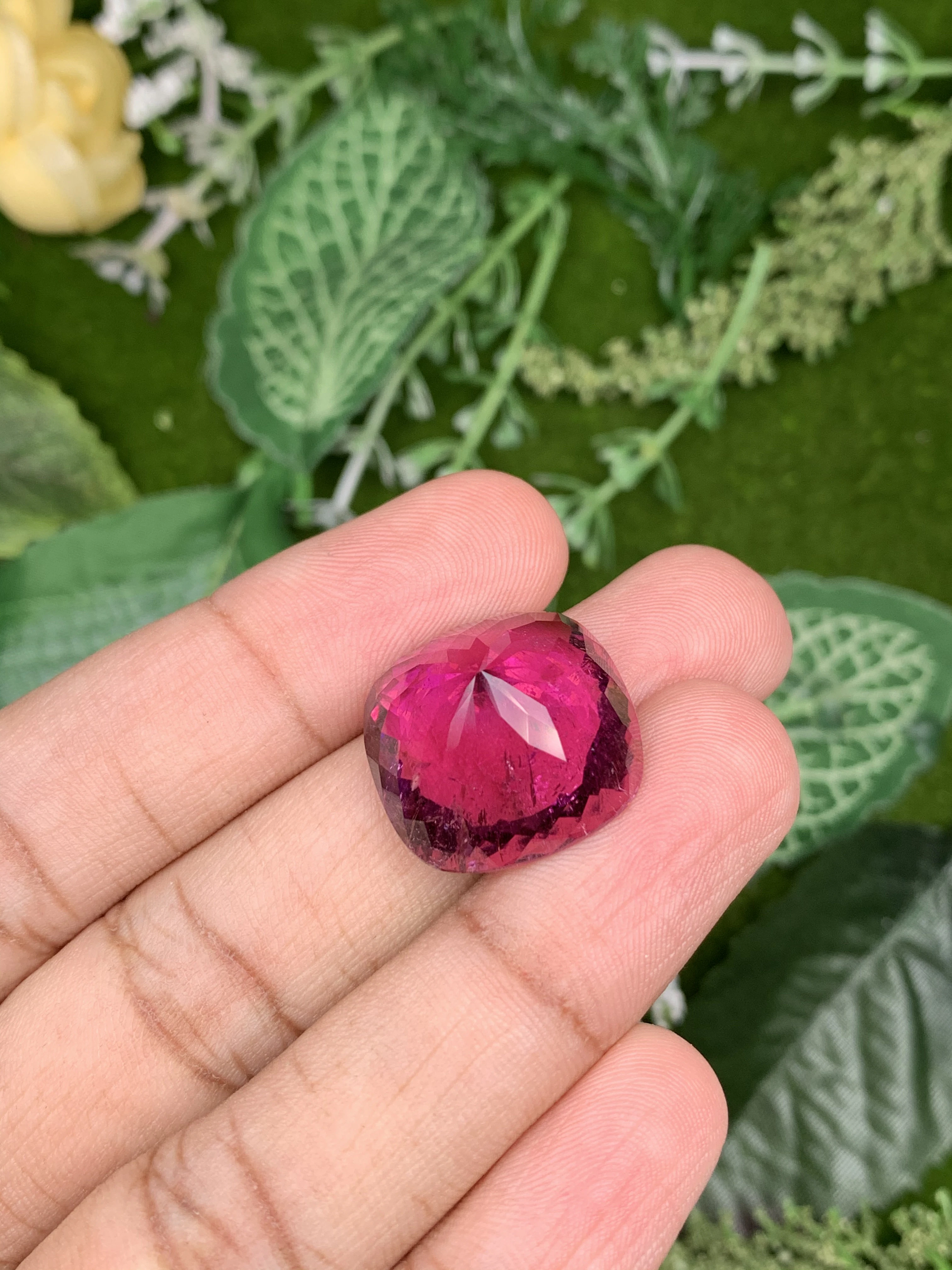 Rubellite Tourmaline 32.94ct - 20mm (RL0760)