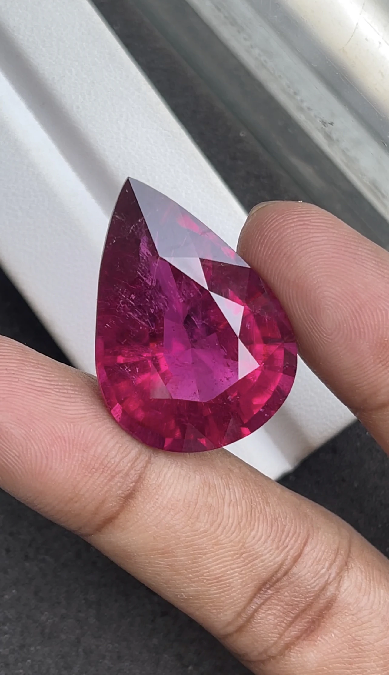 Vivid Rubellite Tourmaline 64.10ct (RL1126)