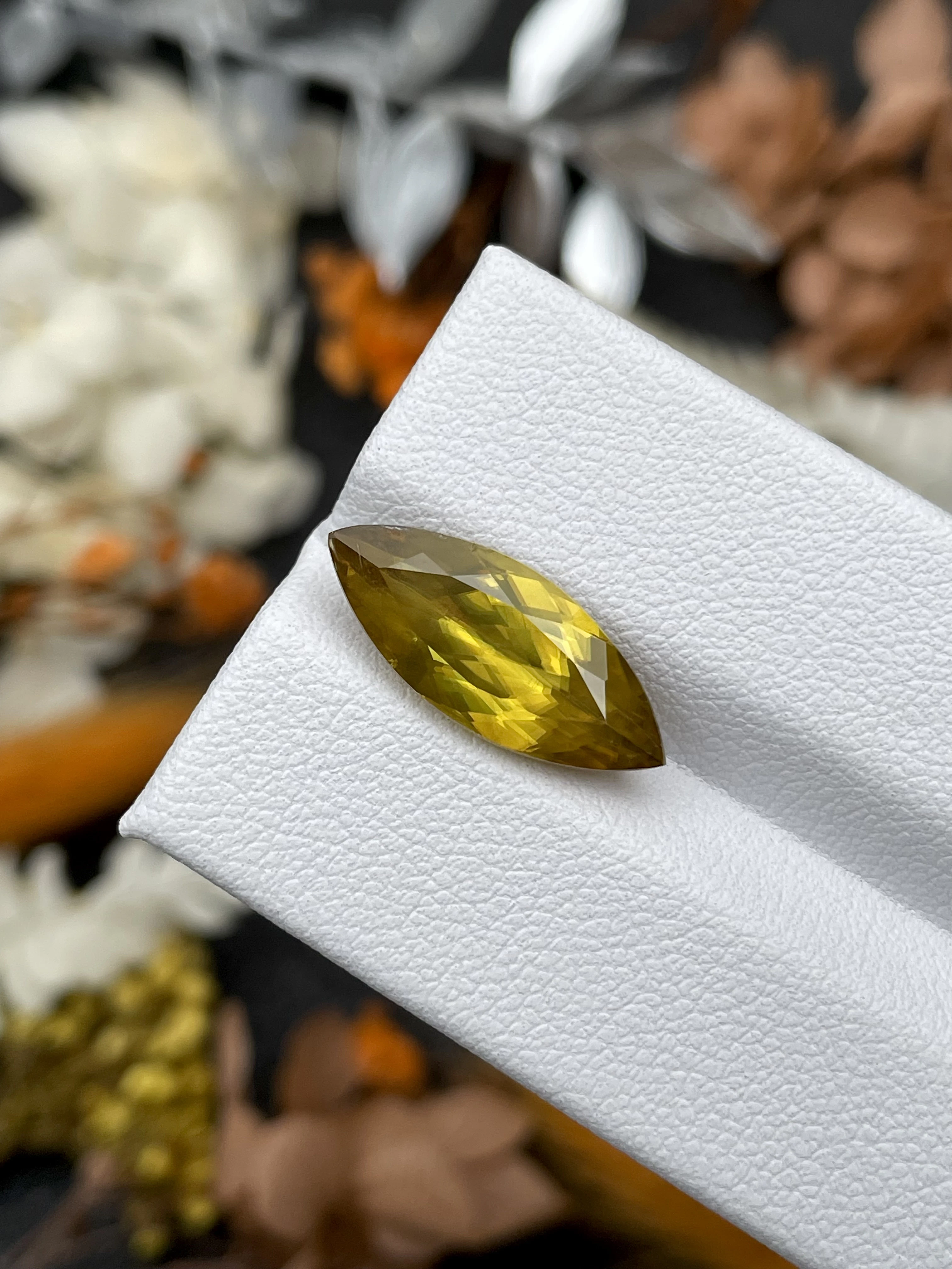 Yellow Sphene 5.97ct (SH0179)