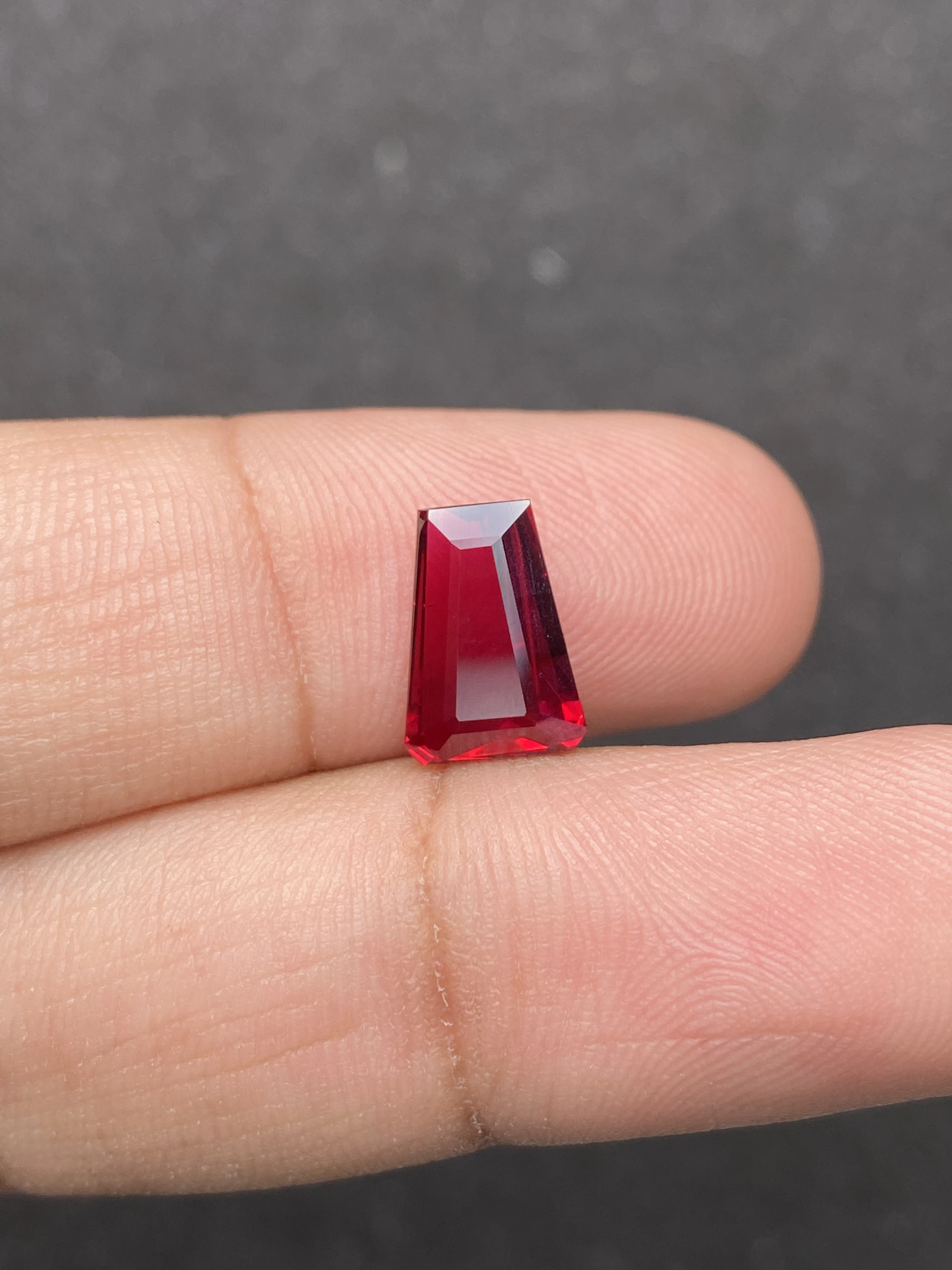 Pigeons Blood Mozambique Ruby 3.07ct (SI12-32)