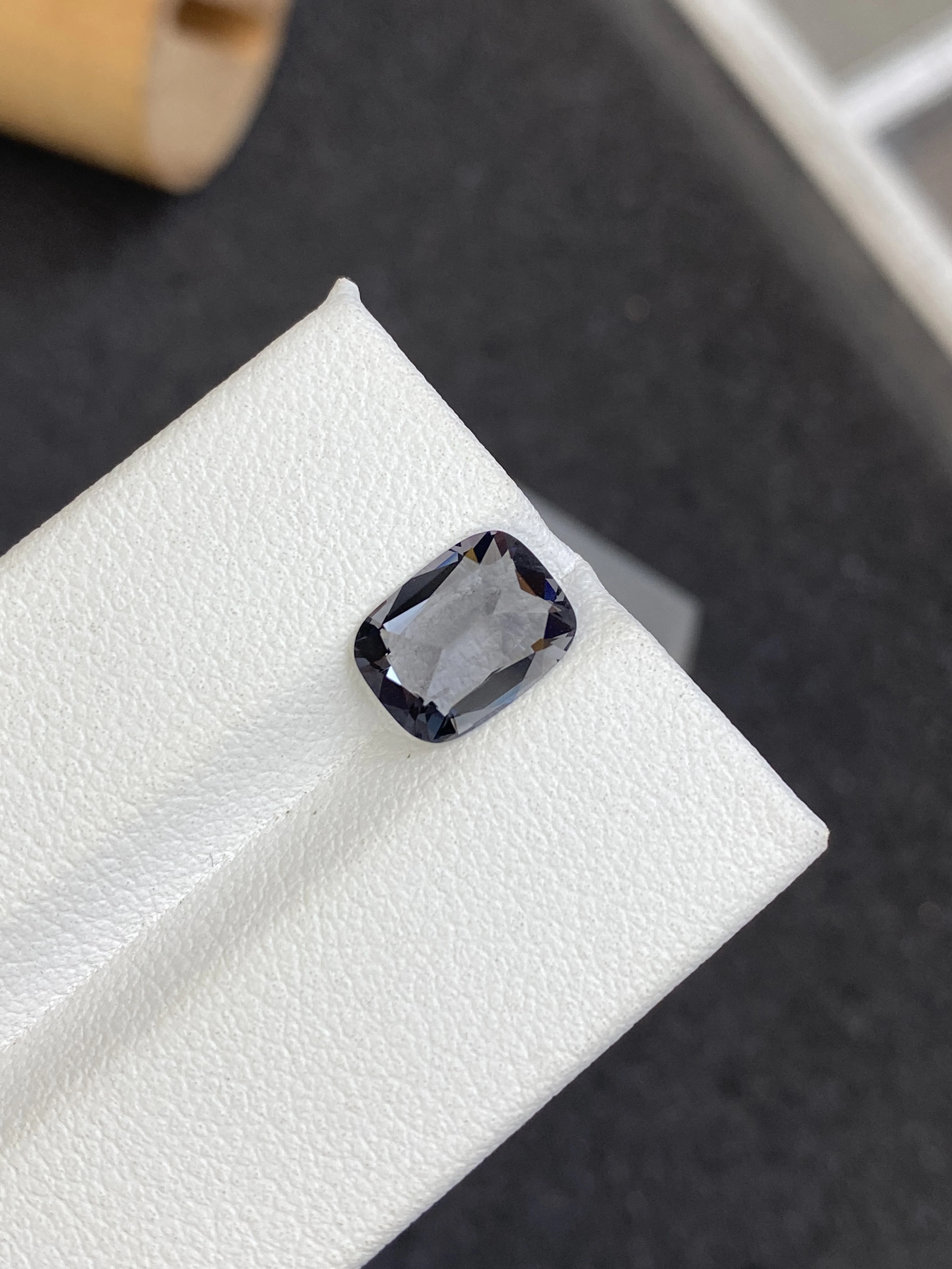 Grey Spinel 2.04ct - 9x7mm (SP0284)