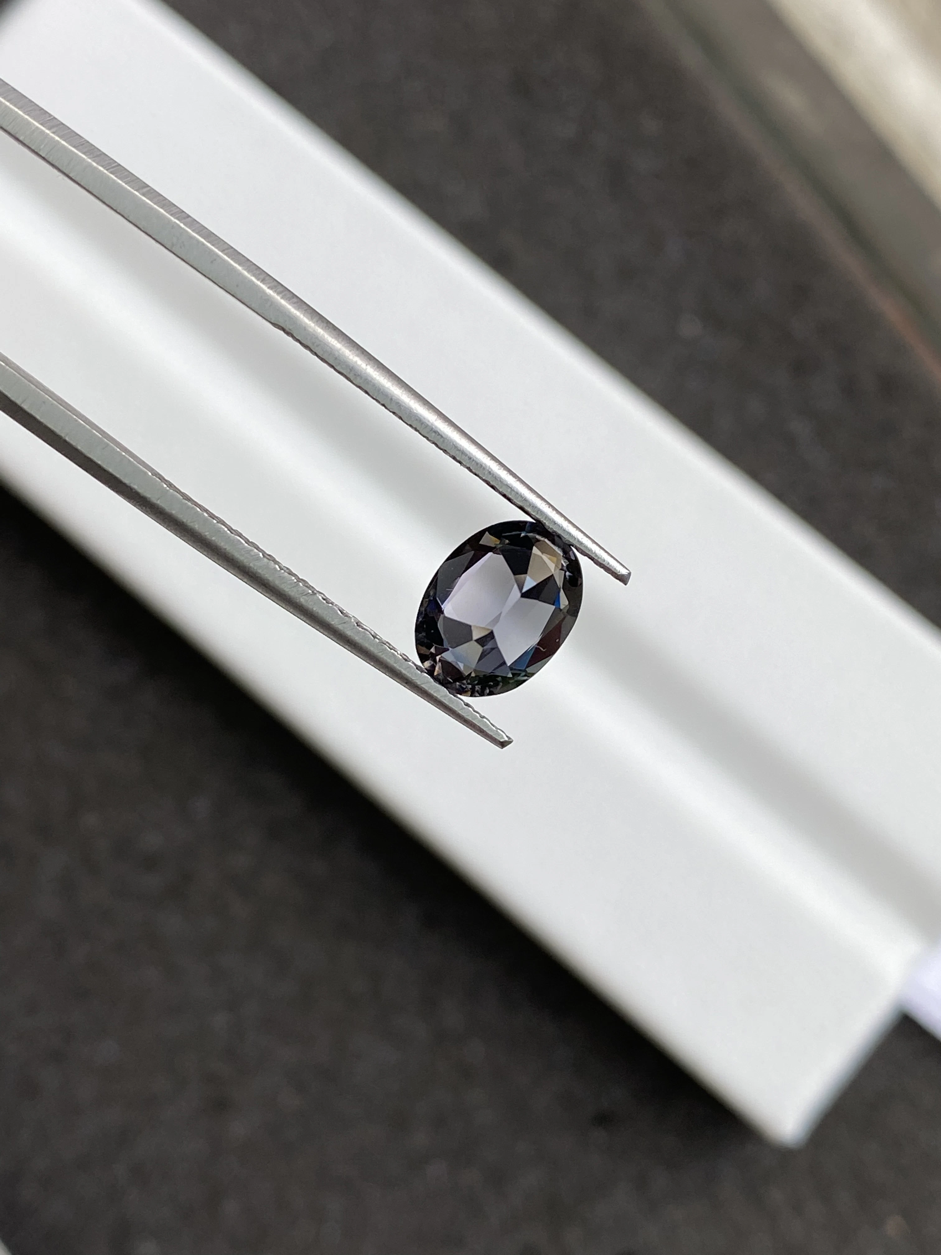 Grey Spinel 1.43ct - 8x6mm (SP0300)