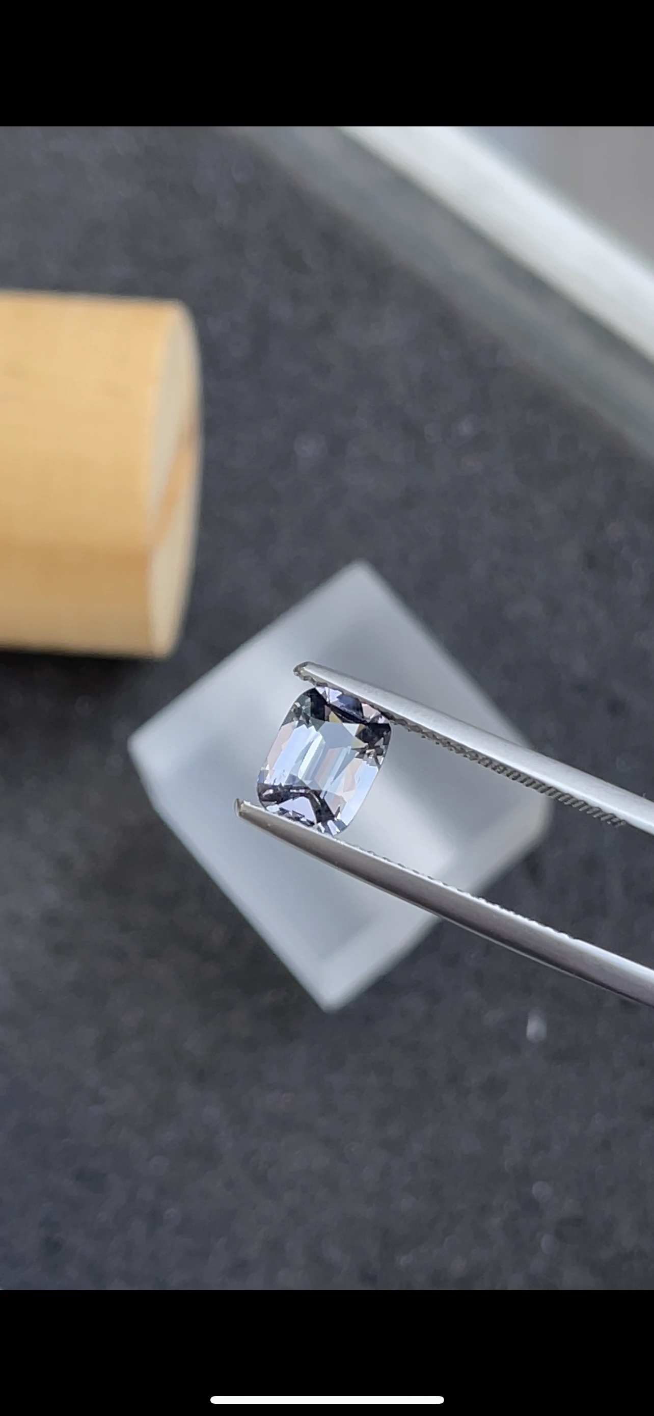 Grey Spinel 1.45ct - 8x6mm (SP0313)
