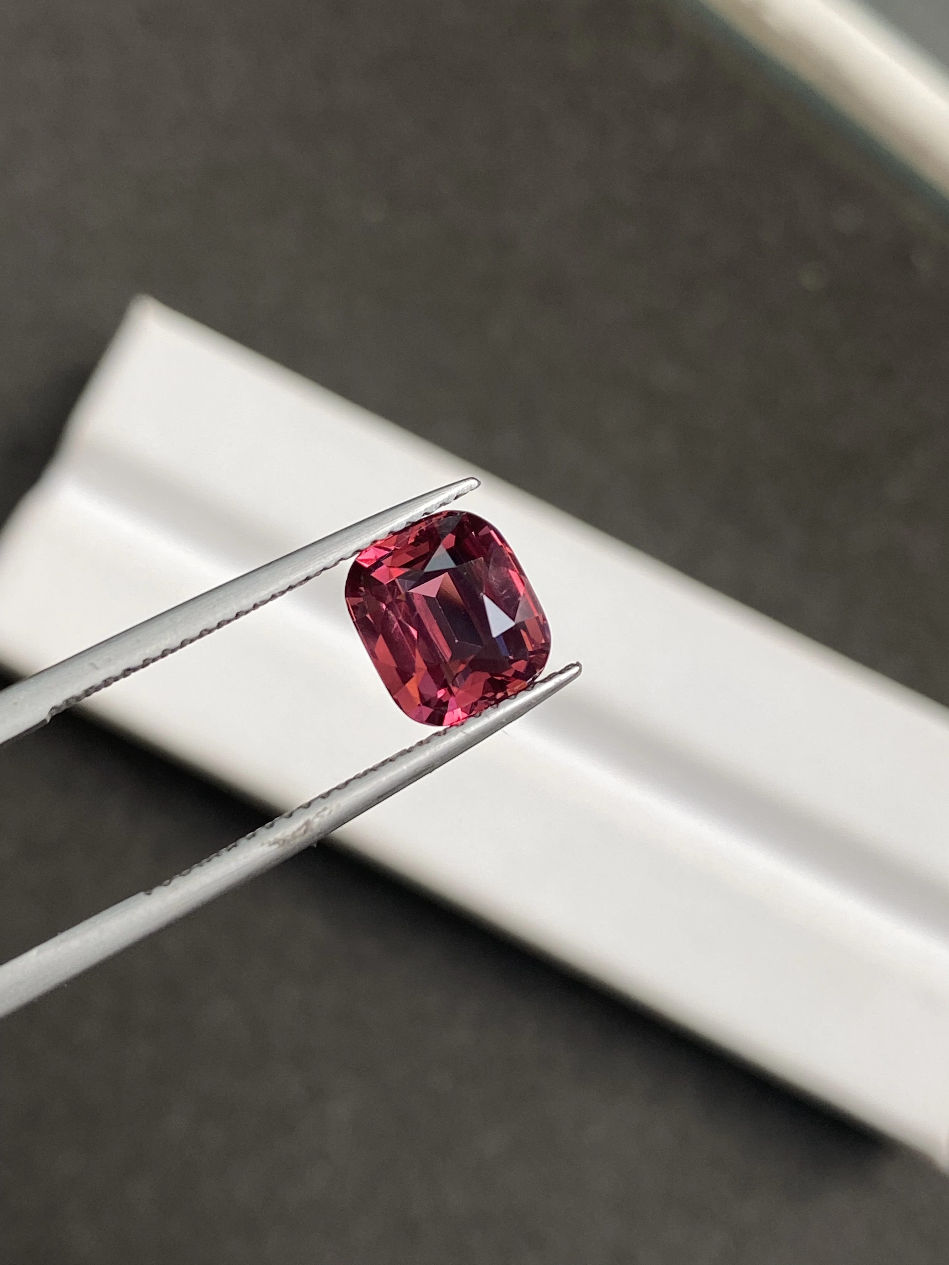 Vivid Red Spinel 3.16ct (SP0383)