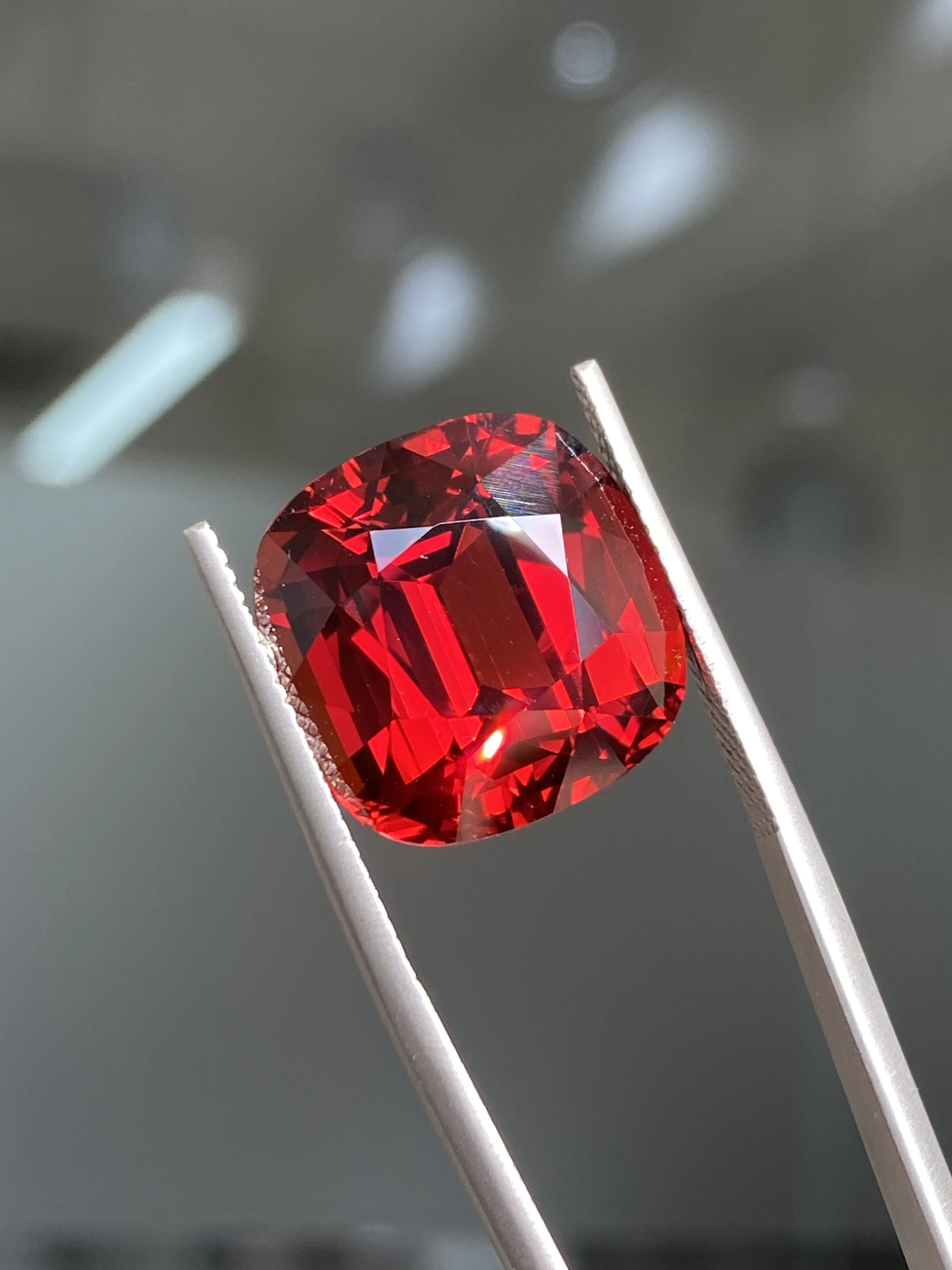 Red Spessartite 22.83ct - 15mm (ST1792)