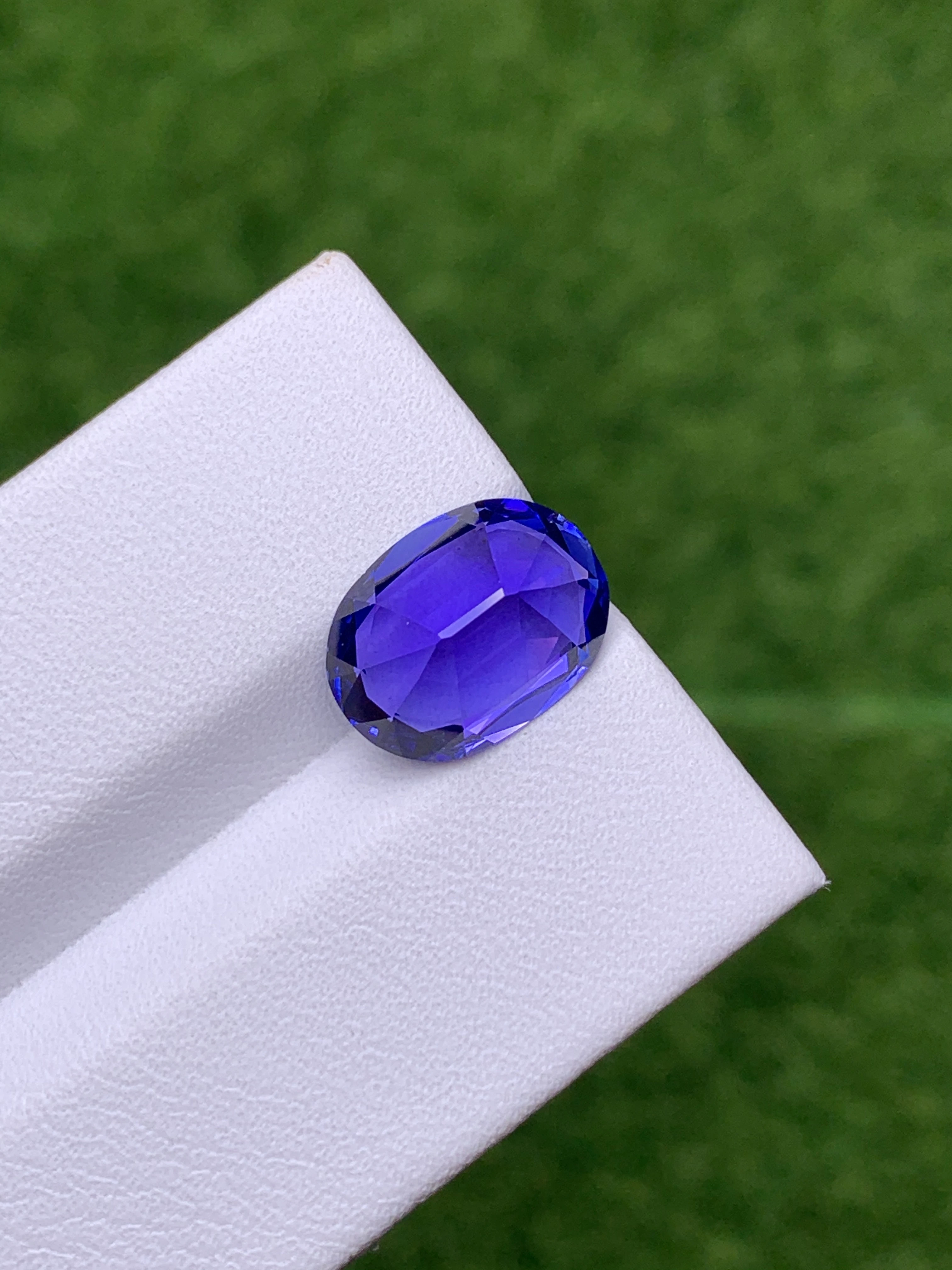 AAA+ Blue Tanzanite 4.67ct (TN0299)