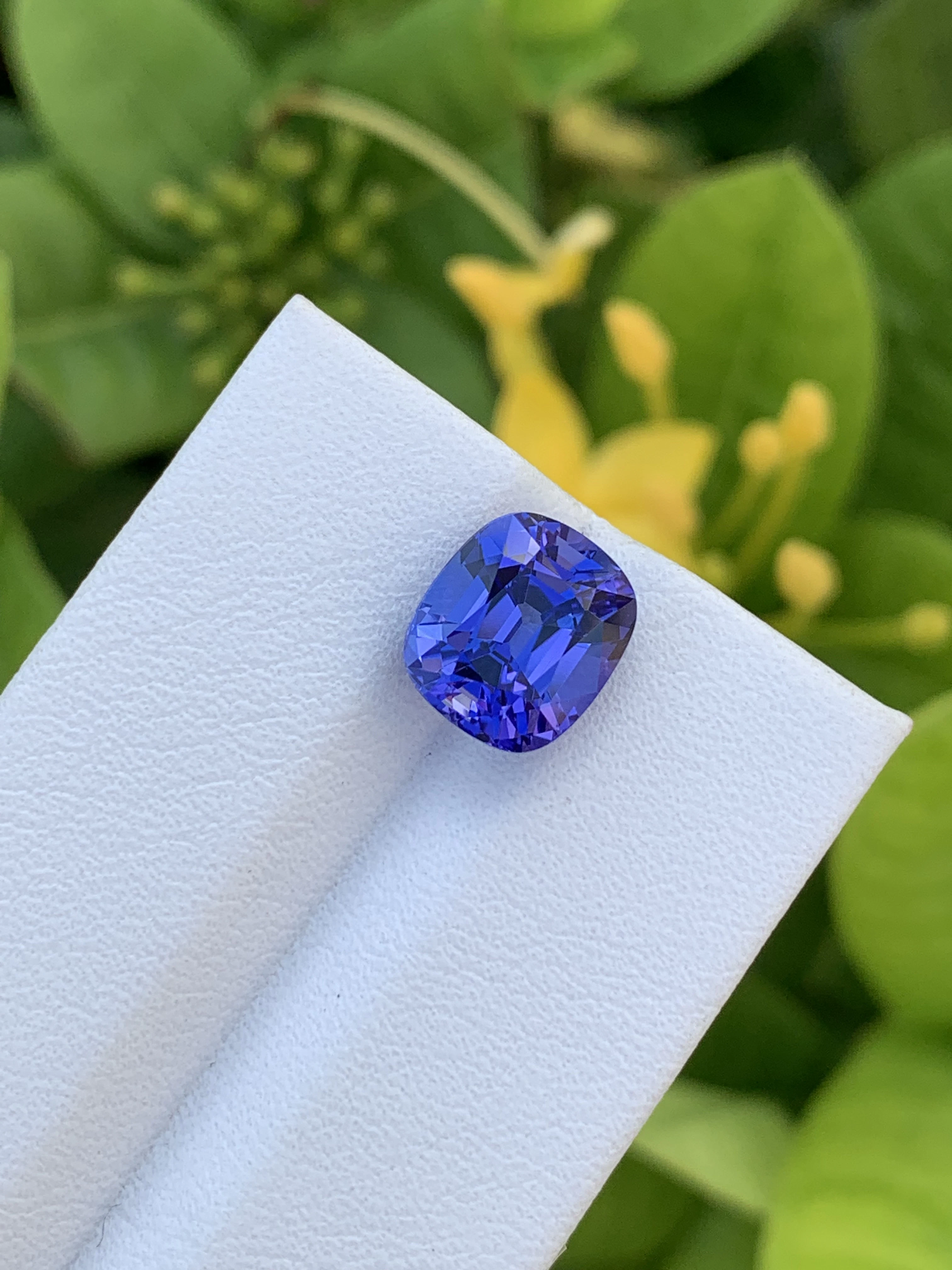 AAA+ Blue Tanzanite 4.01ct (TN0332)